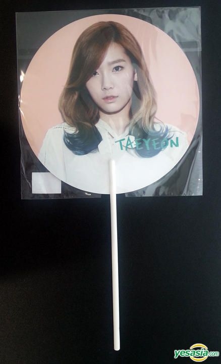 YESASIA: SMTOWN Pop-up Store - Girls' Generation - Fan (Tae Yeon ...