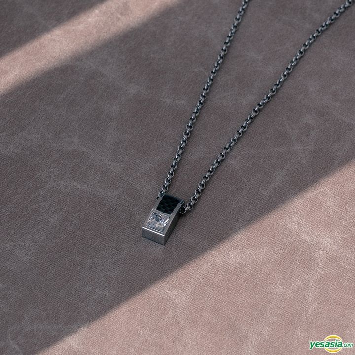 YESASIA: NCT : Yuta Style - Trail Necklace (Pink Gold) PHOTO/POSTER ...