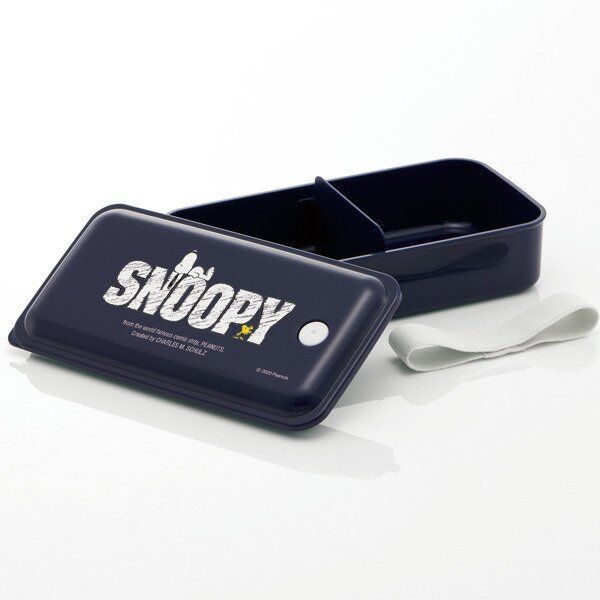 YESASIA : SNOOPY 便當盒 830ml - - 生活百貨及精品 - 郵費全免 - 北美網站