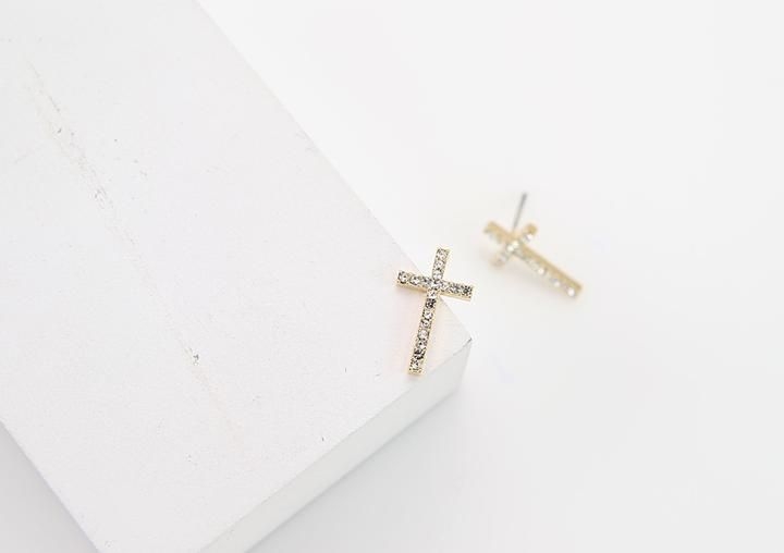 YESASIA: GOT7 Style - Arcteryc Earrings (Gold) GROUPS,PHOTO/POSTER ...