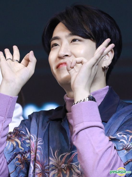 YESASIA: Simon Dominic & GOT7 : Young Jae Style - Dinger Piercing ...