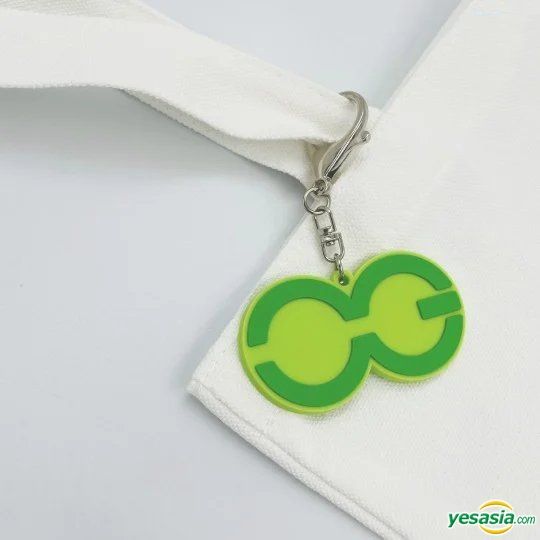 YESASIA: Off & Gun - Logo Rubber Keychain MALE STARS,PHOTO/POSTER ...
