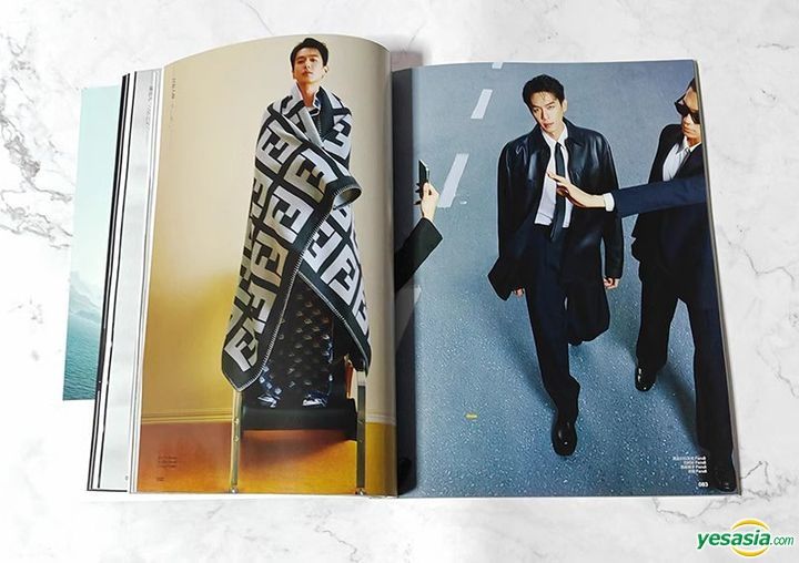 YESASIA: Harper's Bazaar Men Magazine - December 2023 (Cover - Zhang ...