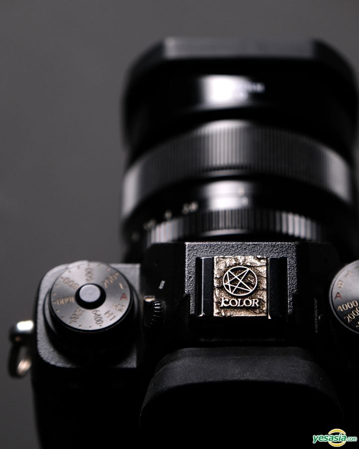 YESASIA : KOLOR 20周年紀念品 : Kolor Logo 熱靴蓋 男明星,海報/寫真集,Celebrity Gifts,組合 ...